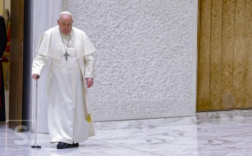 Neizvjesnost u Vatikanu: Objavljene najnovije informacije o stanju pape Franje - Drukčiji radio